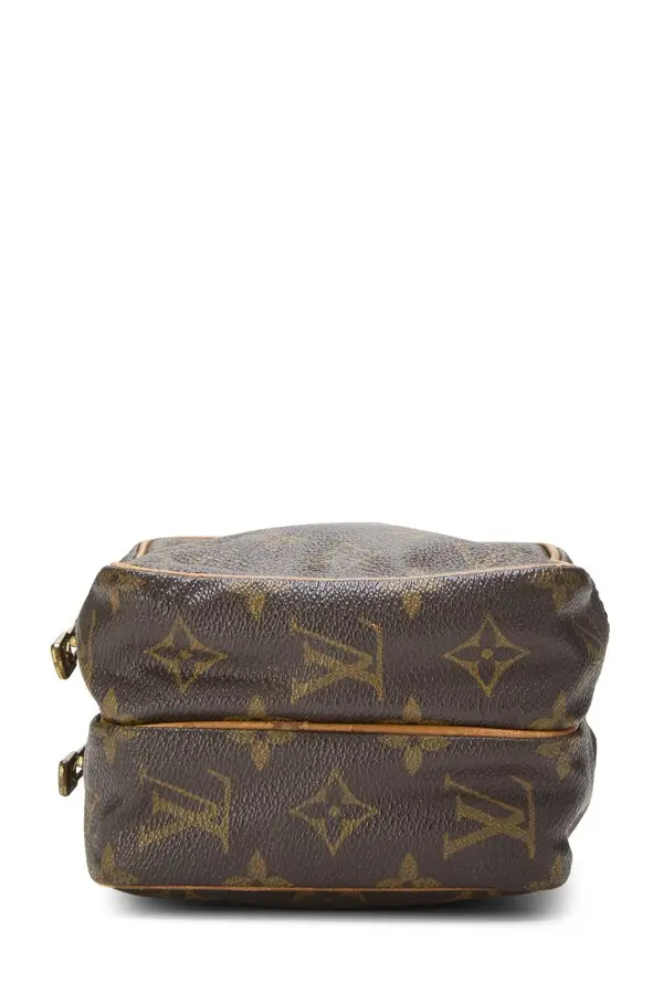 LOUIS VUITTON Monogram Amazone