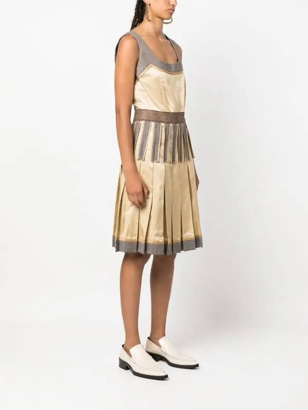 Moschino Sleeveless Pleated Dress