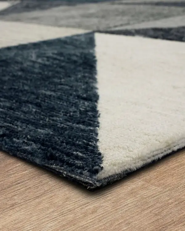 DREW & JONATHAN HOME Bowen Oblique Area Rug, 5'3 X 7'10 - Blue/tan