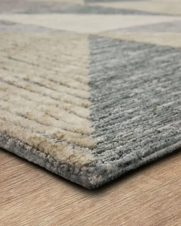 DREW & JONATHAN HOME Bowen Oblique Area Rug, 8' X 10 - Tan/blue