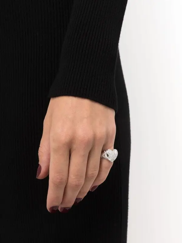 Yvonne Léon 9kt White Gold Chevalier Coeur Cross Diamond Signet Ring