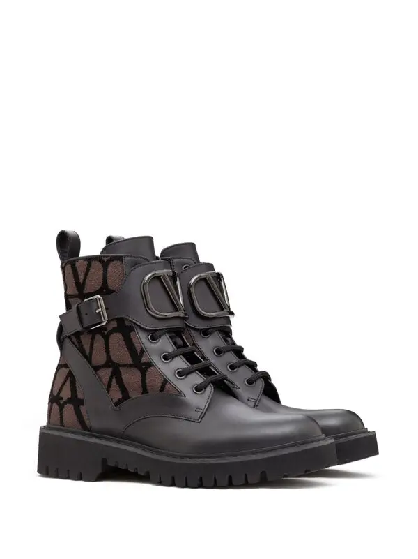 Valentino Garavani 35mm Vlogo Signature Combat Boots