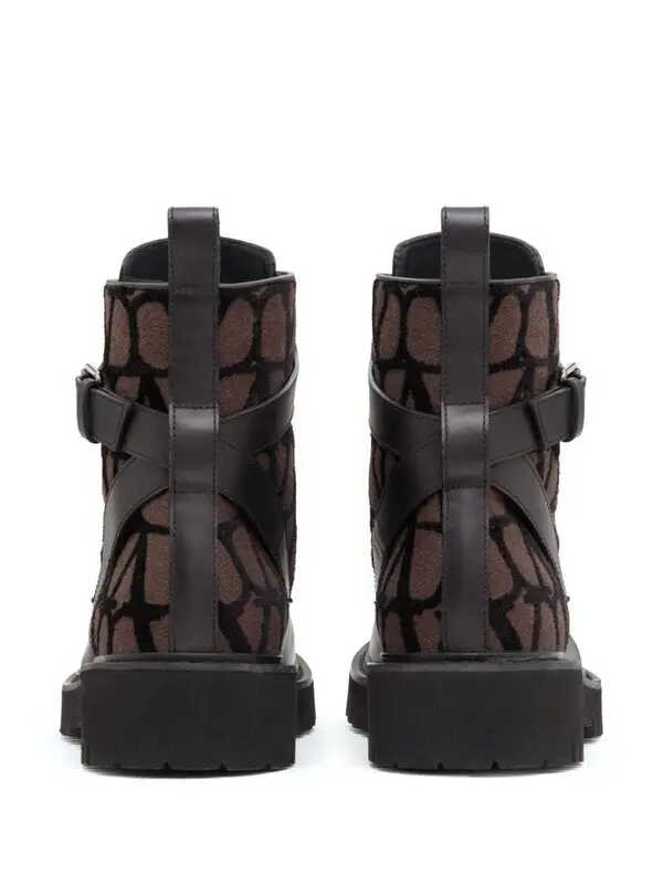 Valentino Garavani 35mm Vlogo Signature Combat Boots