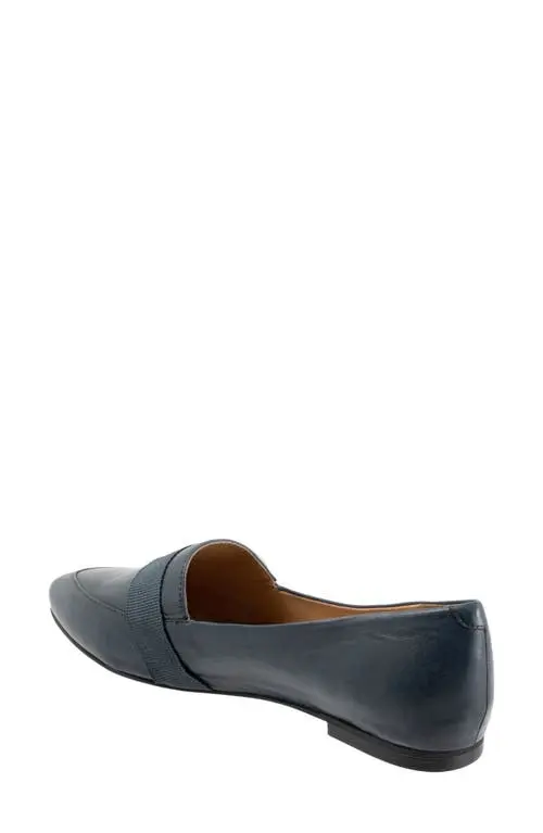 Trotters Emmett Pointed Toe Loafer - Navy