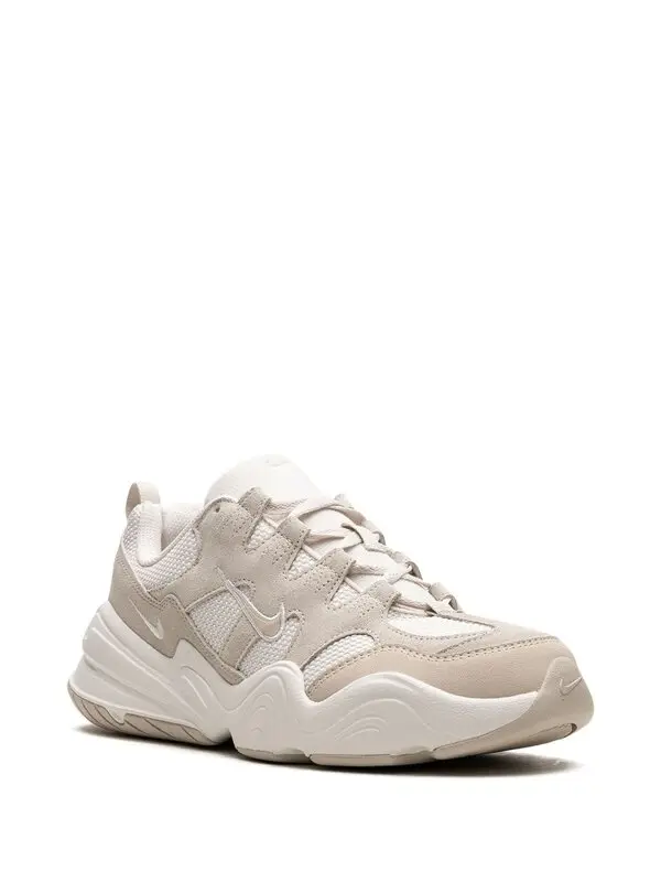 Nike Tech Hera Sneakers - Neutrals