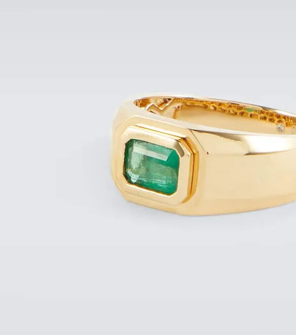 Shay Jewelry 18kt Yellow Champion Ring With Emerald