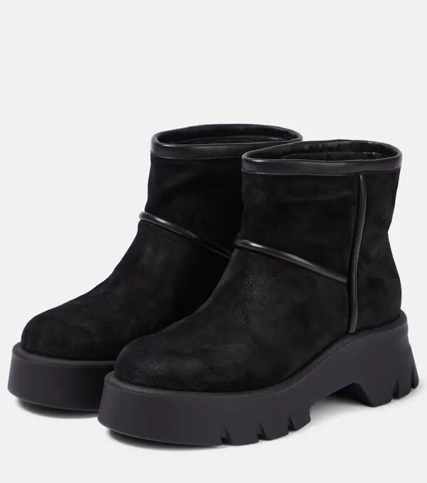 GIANVITO ROSSI Shearling-lined Suede Ankle Boots
