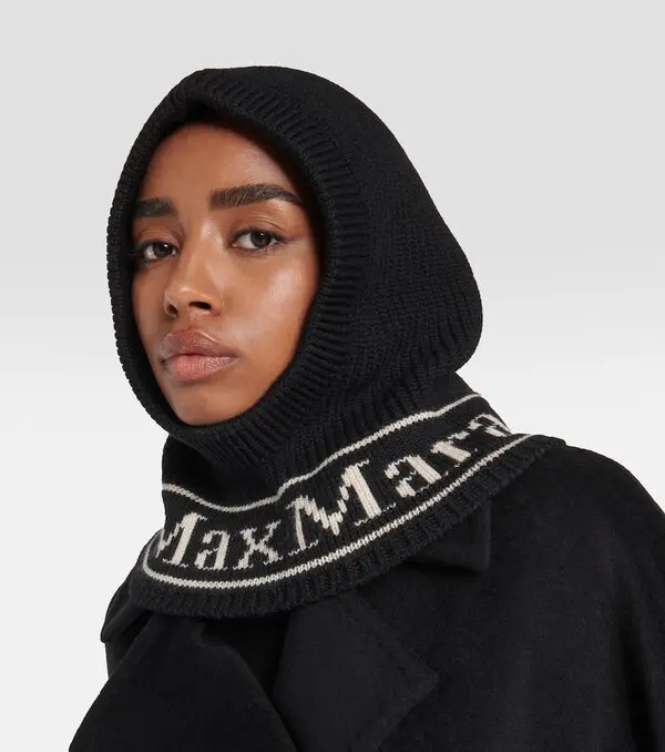Max Mara Gong Logo Ski Mask - Black