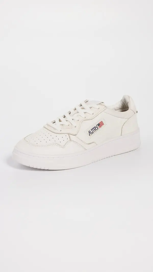 AUTRY Medalist Low Leather Sneakers - White/white