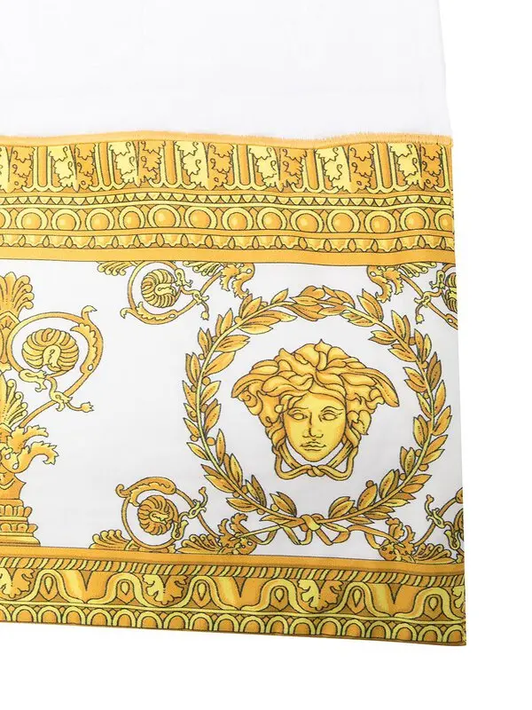 Versace I ♡ Baroque Bath Towel