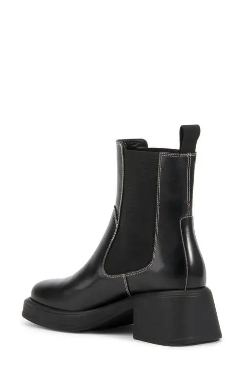 VAGABOND SHOEMAKERS Dorah Chelsea Boot - Black/white Leather