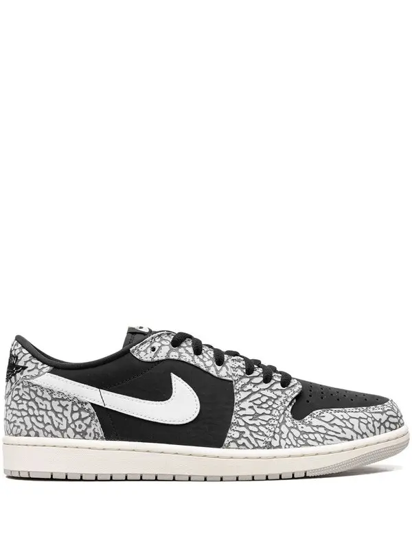 JORDAN 1 Low Sneakers - Black