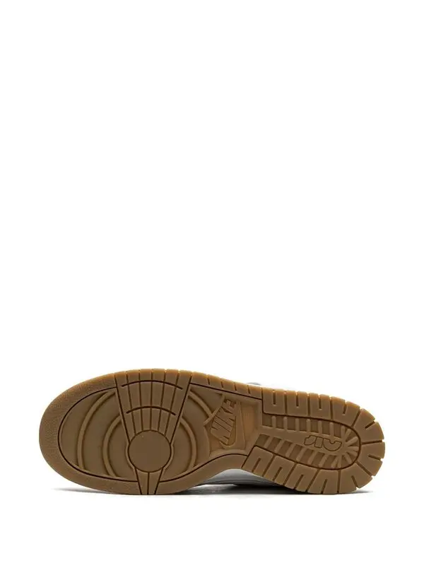 Nike Air Dunk Jumbo Sneakers