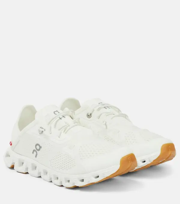 On 5 Coast Running Shoes