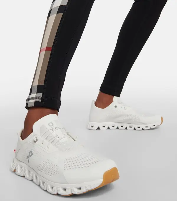 On 5 Coast Running Shoes