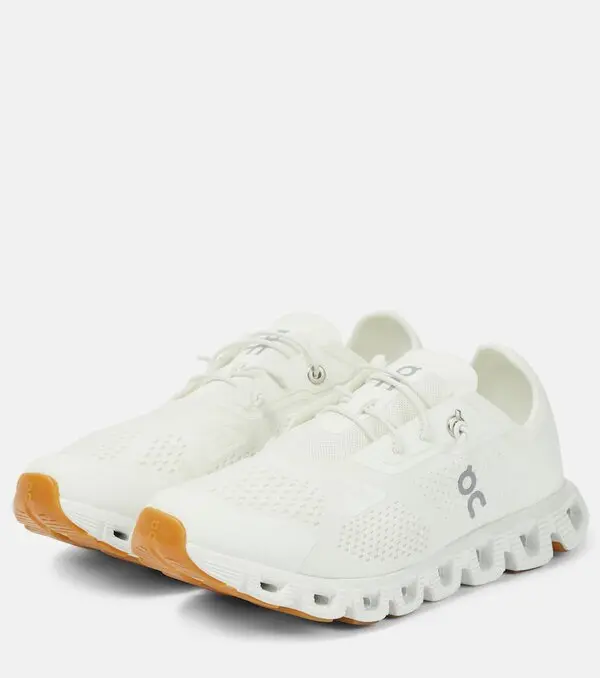 On 5 Coast Running Shoes
