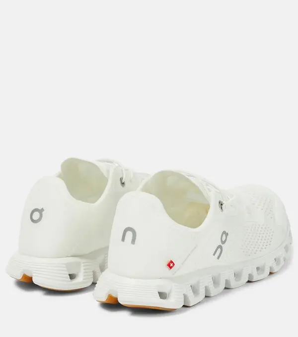 On 5 Coast Running Shoes