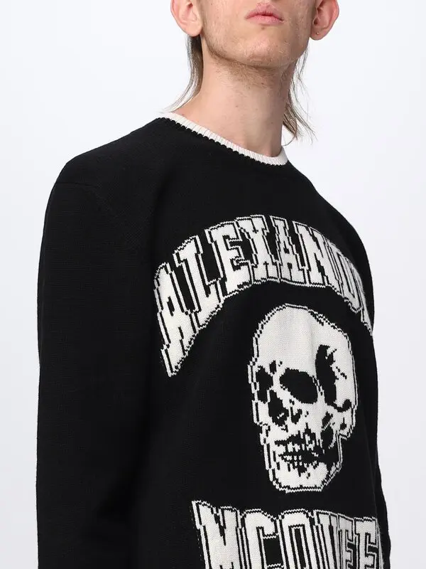 Alexander McQueen Wool And Cashmere Blend Sweater With Skull Inlay - Black