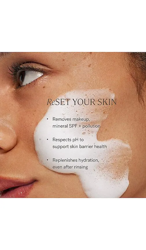 ILIA The Cleanse Soft Foaming Cleanser + Makeup Remover - N,a