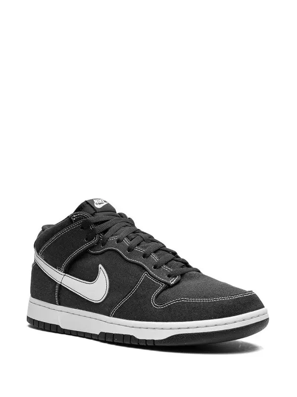 Nike Dunk Mid Off Noir Sneakers