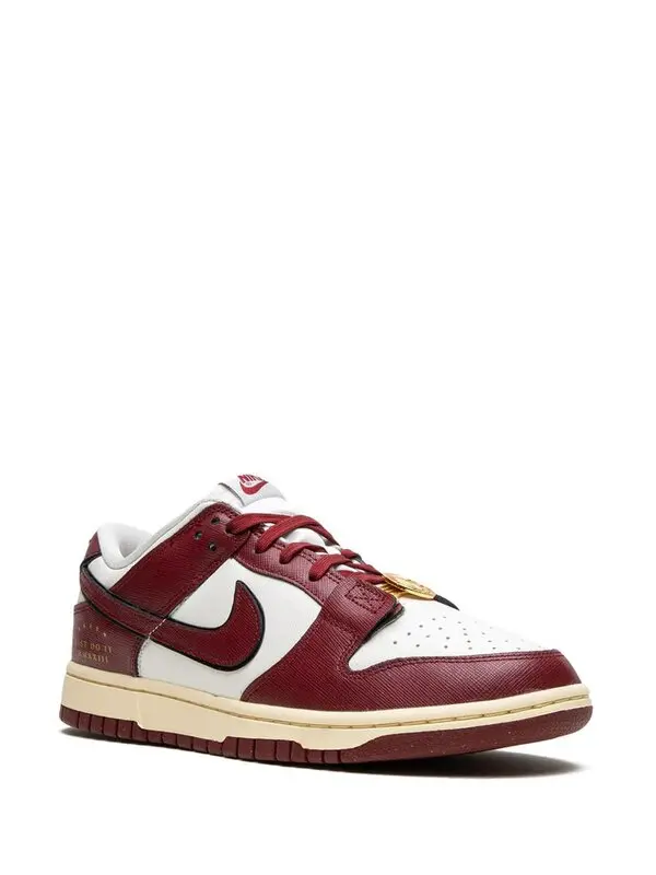 Nike Dunk Low "just Do It" Team Sneakers - Red
