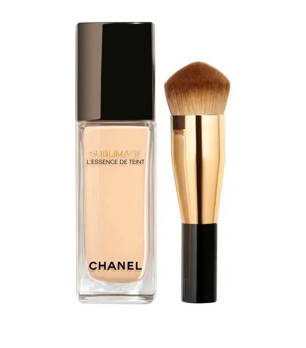Chanel Sublimage L'essence De Teint Ultimate Radiance-generating Serum Foundation - Neutral