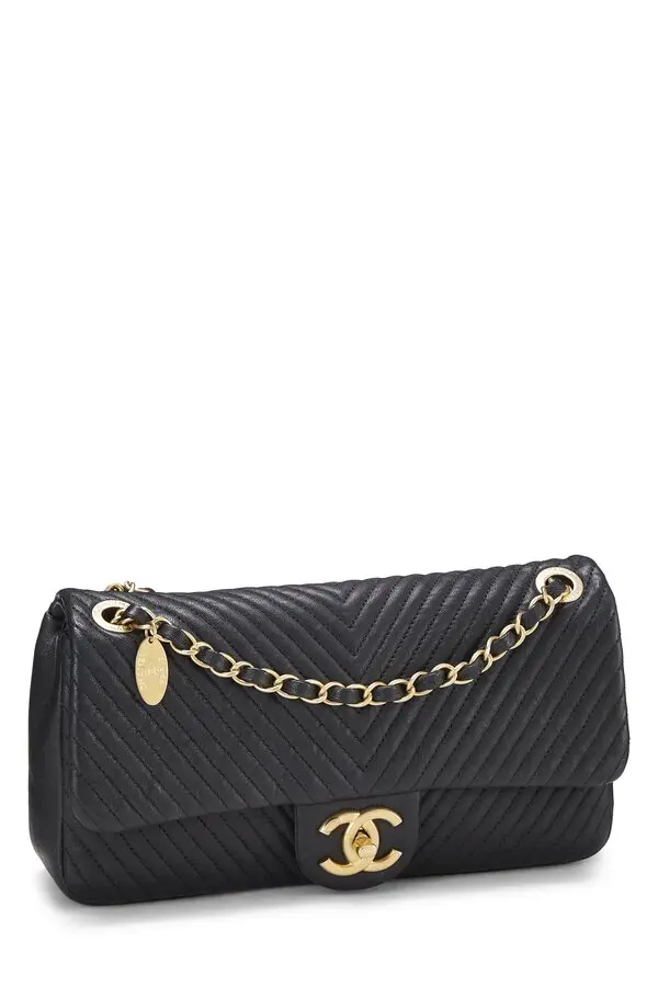 Chanel Surpique Chevron Calfskin Flap Small