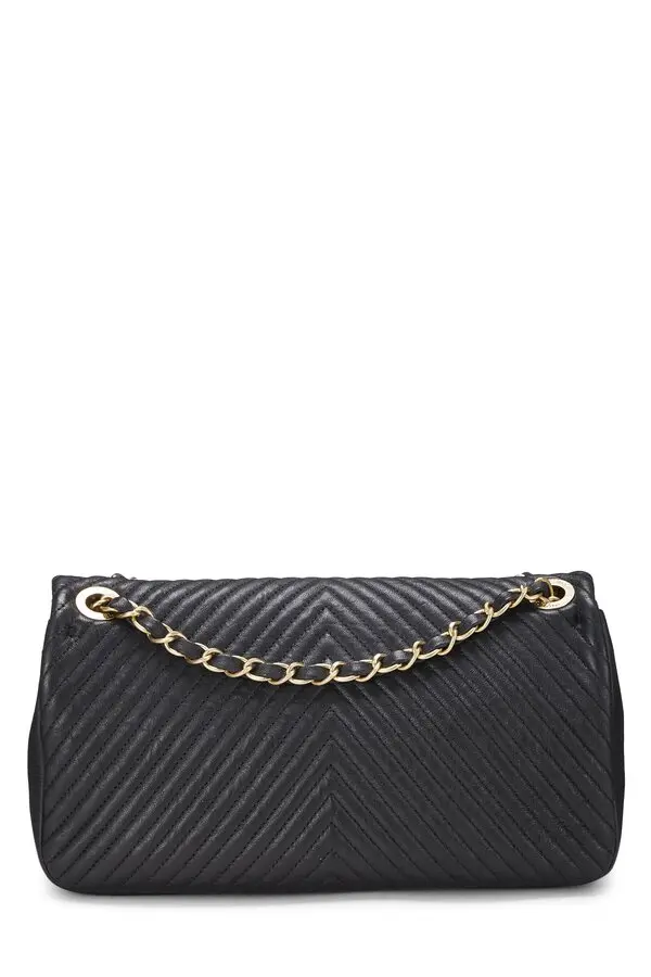 Chanel Surpique Chevron Calfskin Flap Small