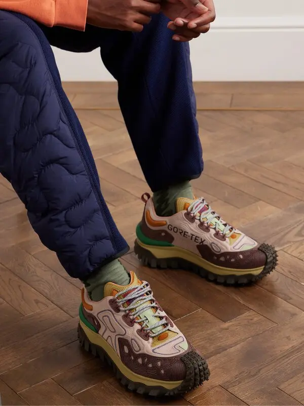 Moncler Salehe Bembury Trailgrip Grain Sneakers - Brown