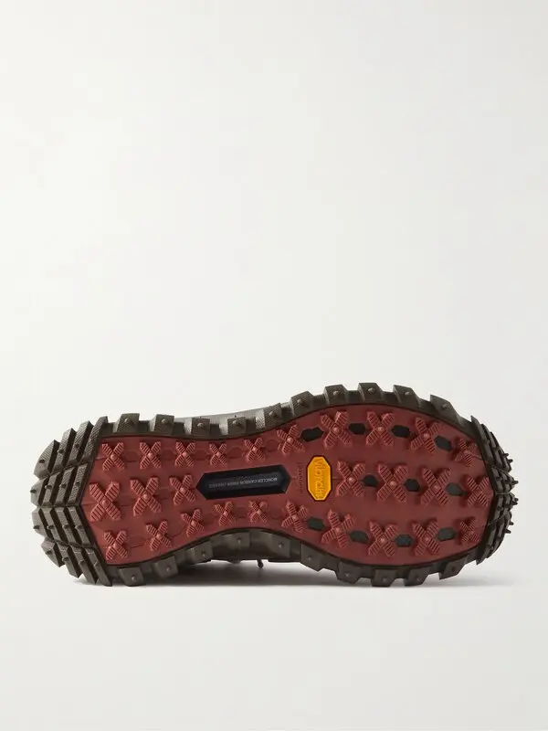 Moncler Salehe Bembury Trailgrip Grain Sneakers - Brown