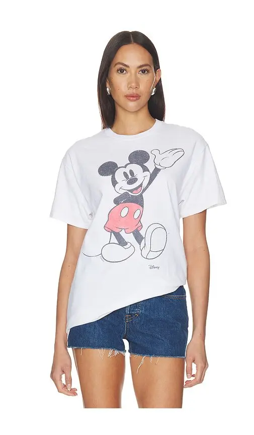Junk Food Waving Mickey T-shirt