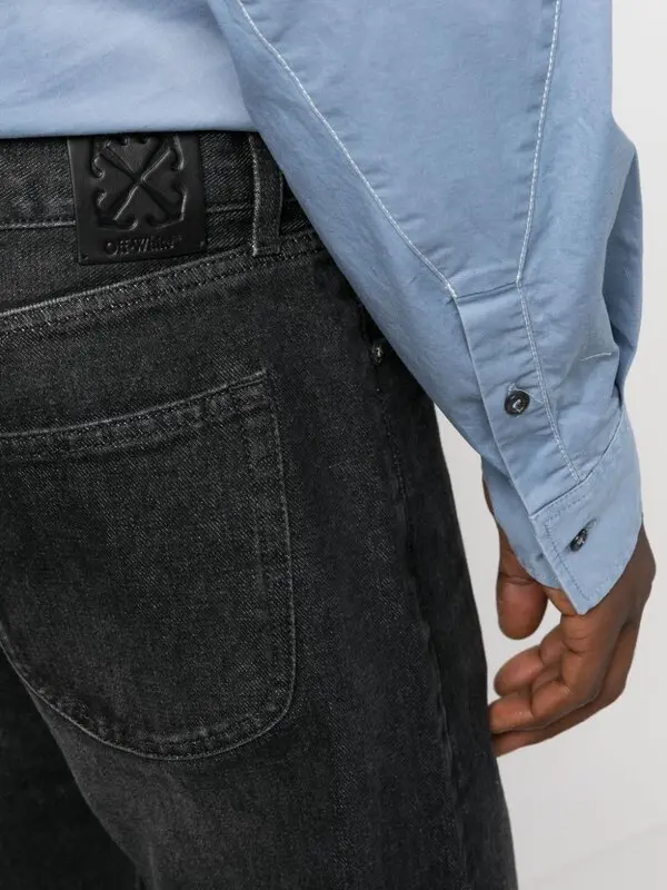Off-White Logo-patch Tapered Jeans - Grey