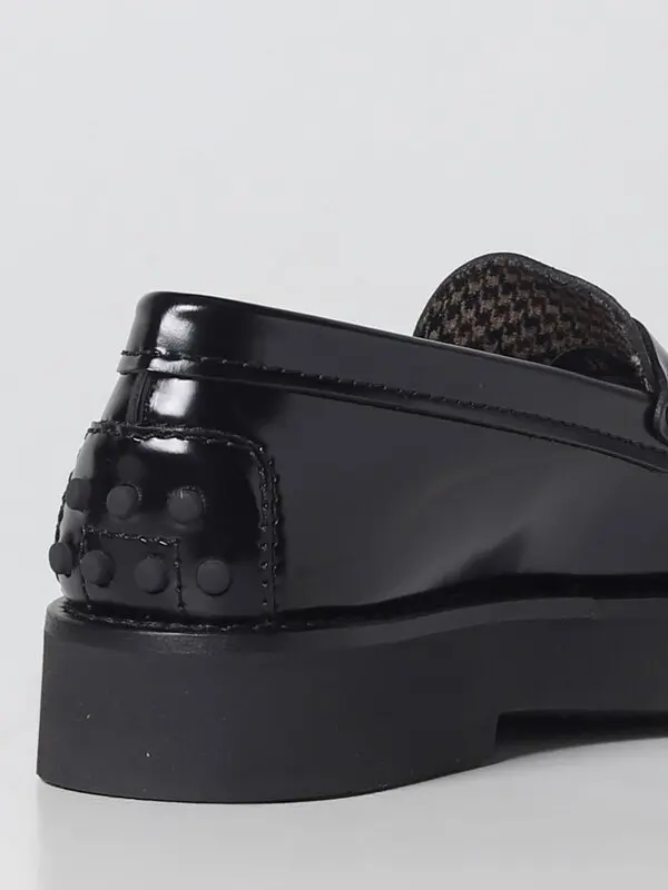 TOD'S Brushed Leather Loafers - Burgundy