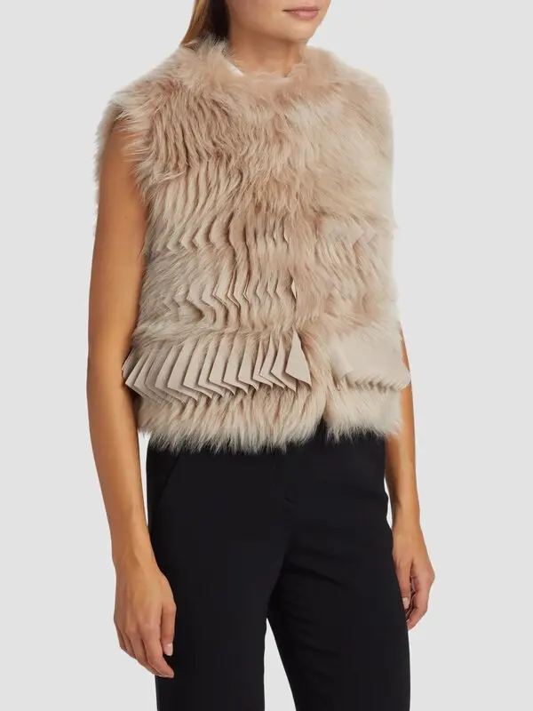 Giorgio Armani Pleated & Dyed Shearling Vest - Light Walnut