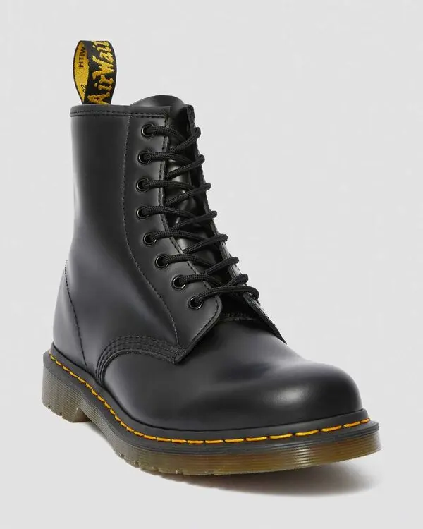 Dr. Martens 55-inch Round Shoe Laces - Black