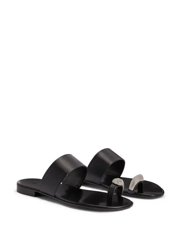 GIUSEPPE ZANOTTI Norbert Leather Toe-loop Sandals - Black