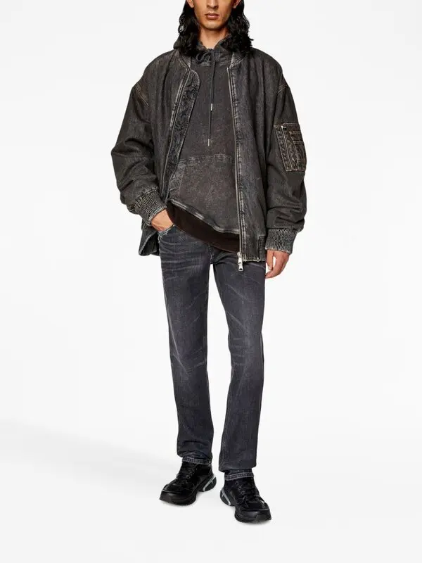 DIESEL® 2023 D-finitive 09g23 Tapered Jeans