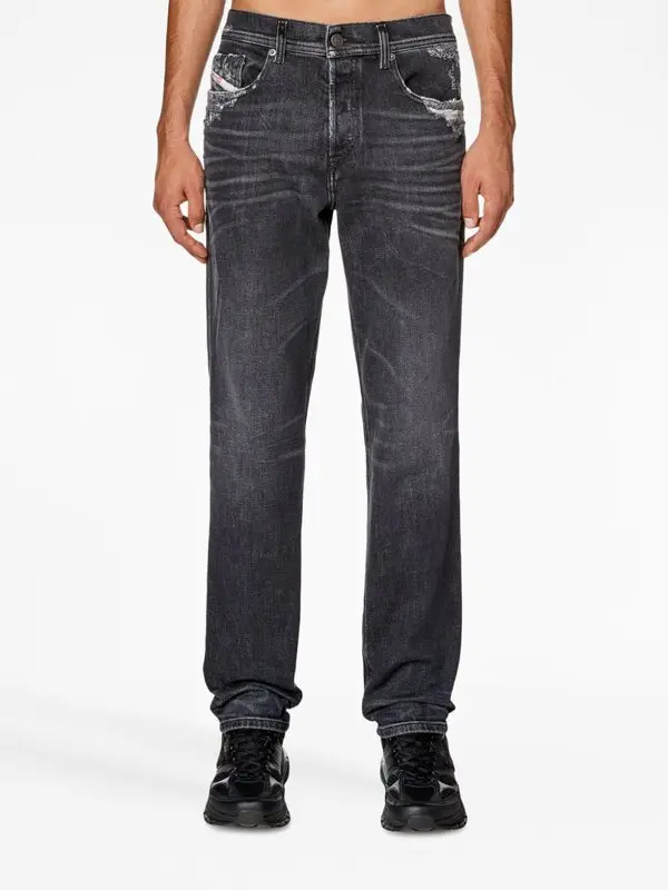 DIESEL® 2023 D-finitive 09g23 Tapered Jeans