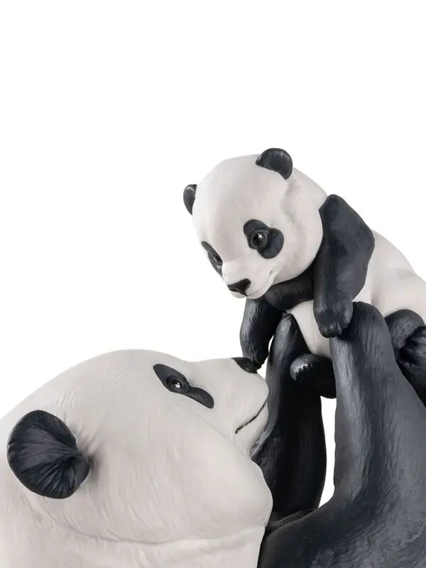 LLADRO Mommy Panda Porcelain Figurine