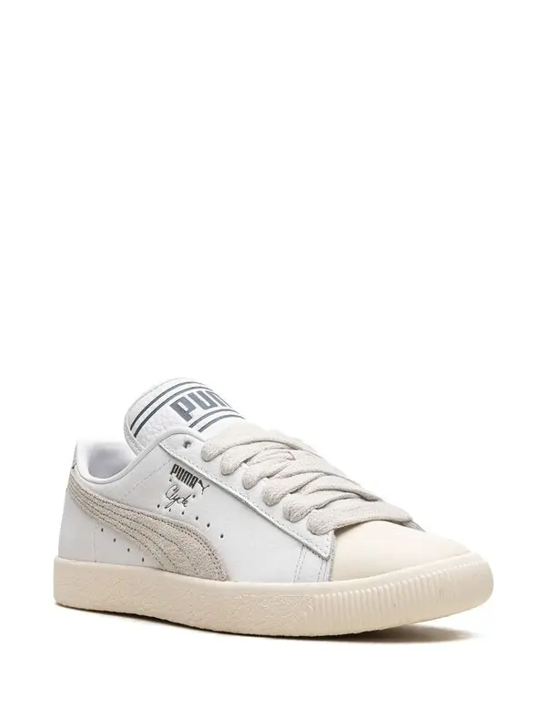 PUMA X Rhuigi Clyde Q3 Sneakers - White