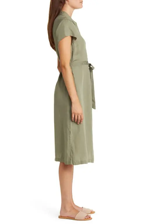 tommy bahama mission beach shirt dress Midi Shirtdress In Tea Leaf - 61% Off Size:Adult | 38.5|R while the short sleeves EDIT:Everyday How to Style Black