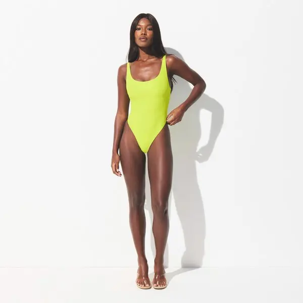 SKIMS Signature Swim Scoop Neck One Piece - Sphene