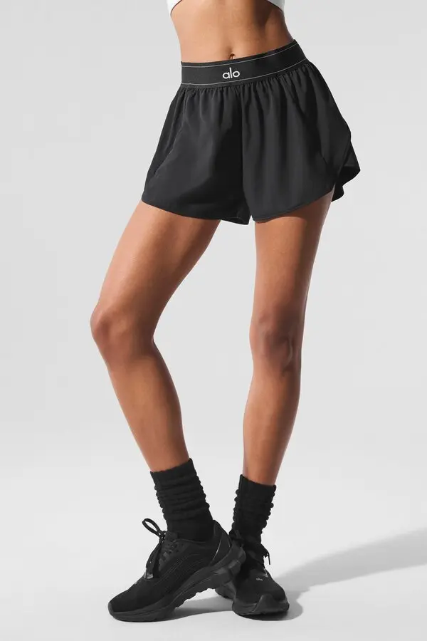 Alo Yoga Match Point Performance Short - Black