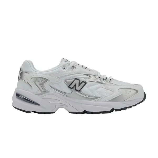 NEW BALANCE 725 Sneakers - White