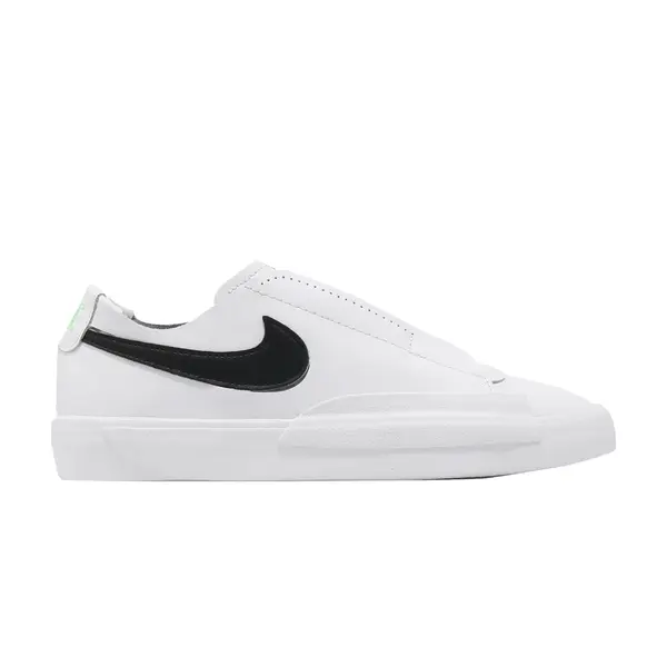 Nike Blazer Slip-on Sneakers