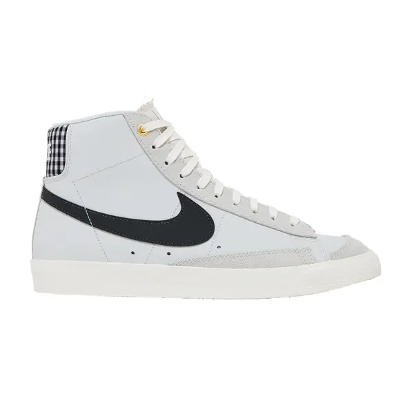 Nike Blazer Mid '77 Vintage Sneakers - White