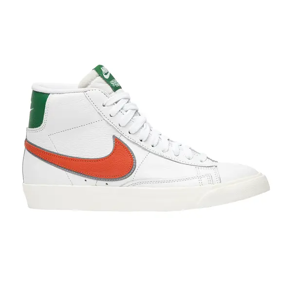 Nike Stranger Things X Blazer Mid 'hawkins High' Sneakers - White