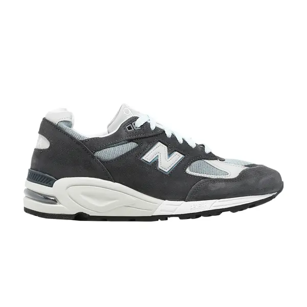 NEW BALANCE Kith X 990v2 - Grey