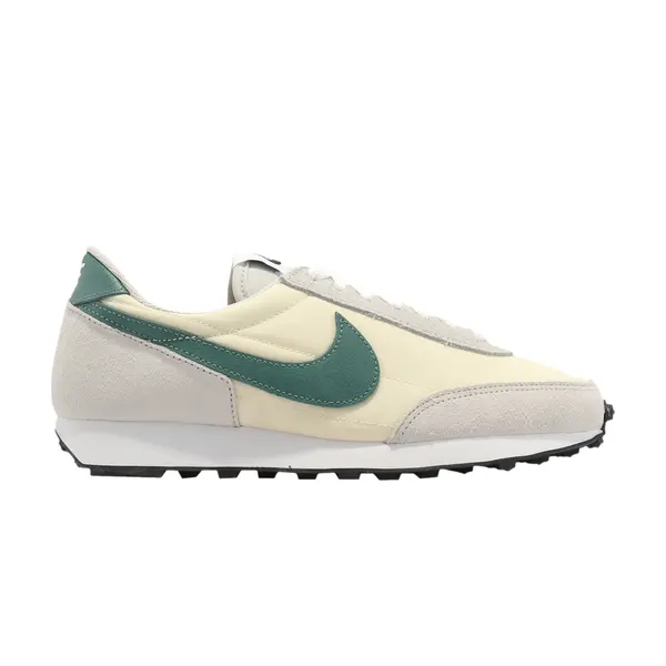 Nike Daybreak Sneakers