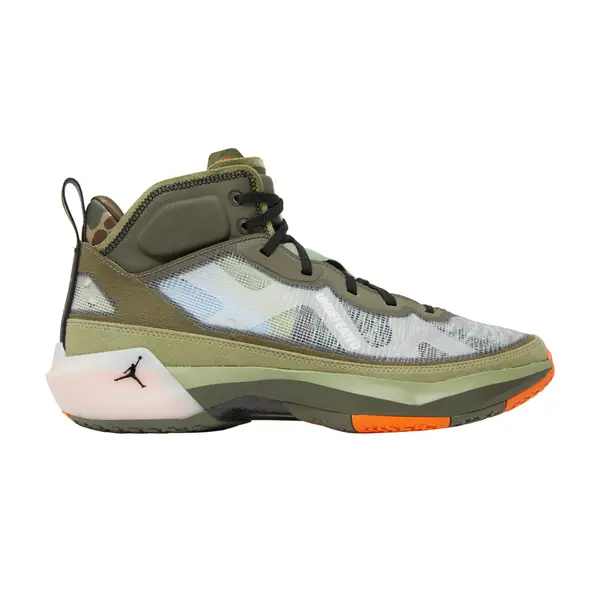 JORDAN Undefeated X 37 Sp 'flight Jacket' Sneakers - Green